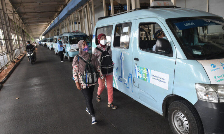 PT JakLingko Indonesia Berinovasi Terapkan Sistem Integrasi Tarif