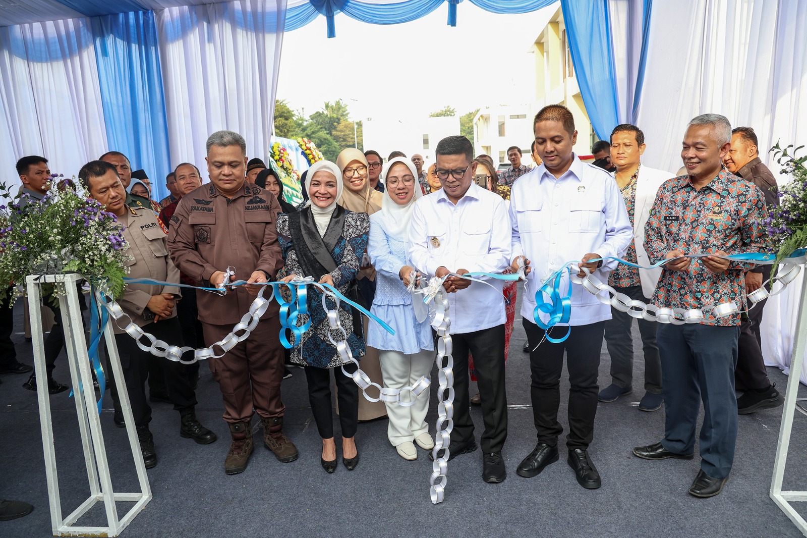 Gubernur Banten Andra Soni Resmikan Fasilitas Radioterapi Modern, RSUD ...